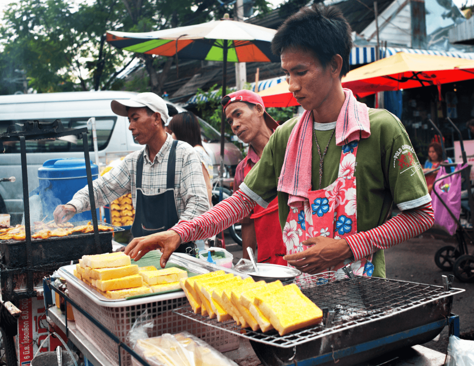 Exploring the Cuisine of Chatuchak Market - Chatuchak Market ตลาดนัด ...